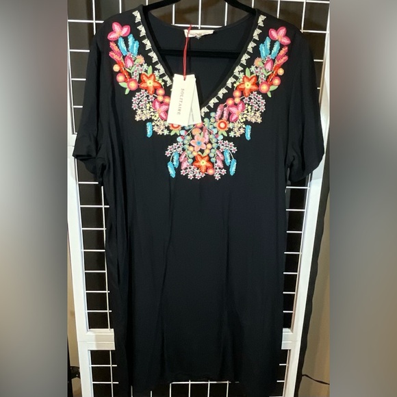 Solitaire | Dresses | Nwt Solitaire Black Floral Embroidered ...